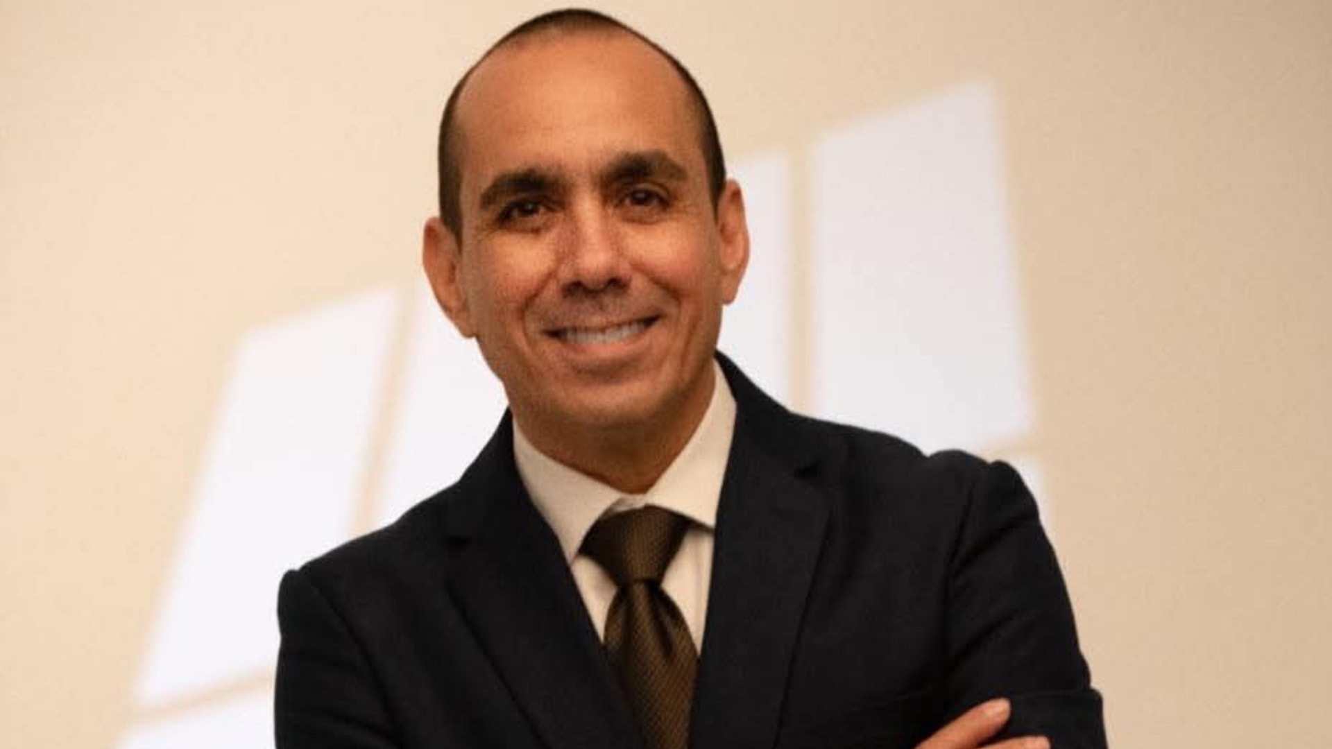 Periodista Alex Delgado enfrenta diagnóstico de cáncer | INDIARIO